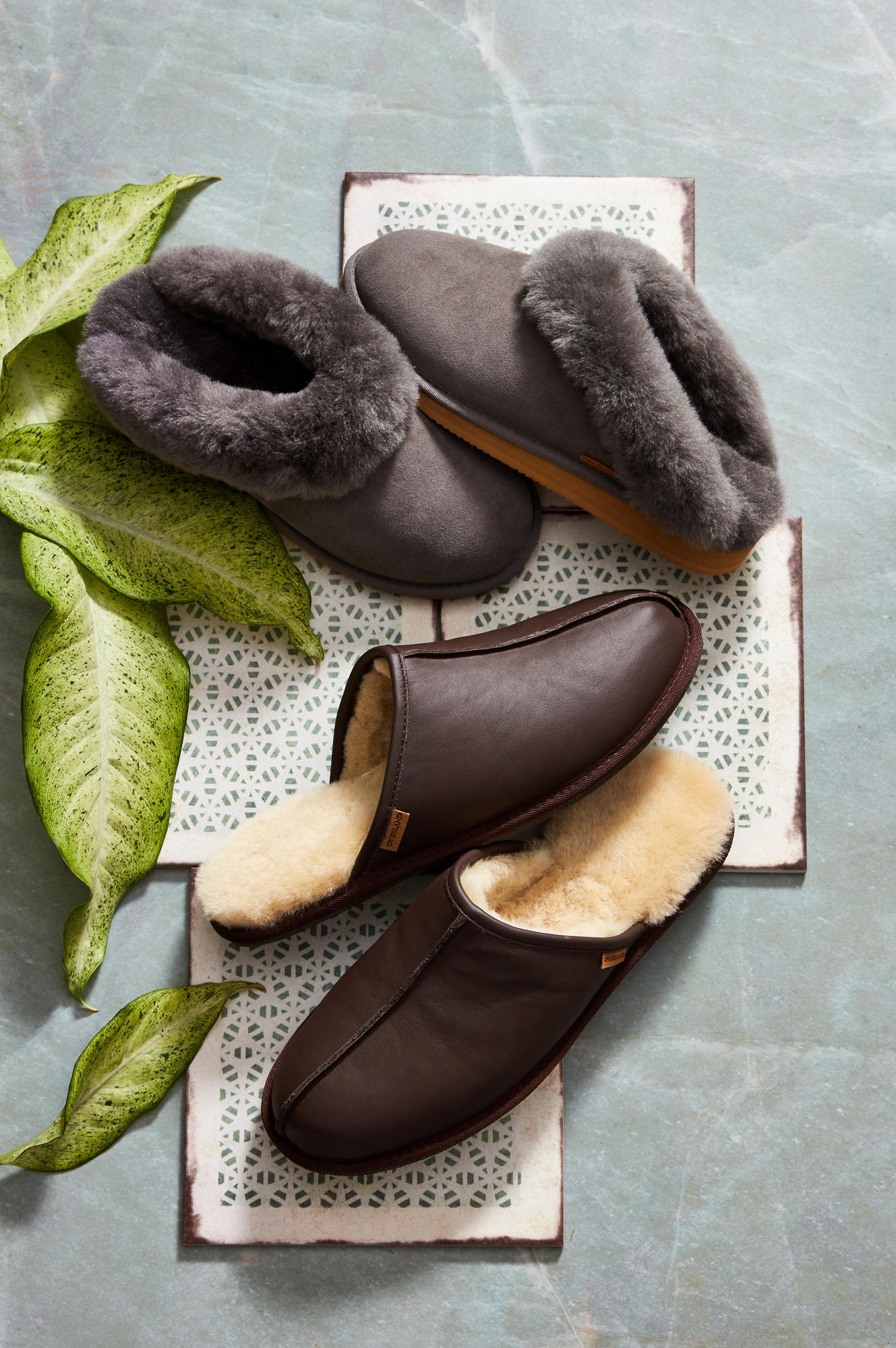 Classic Merino Shearling-Lined Scuff Slippers For Men-The Leather Gems