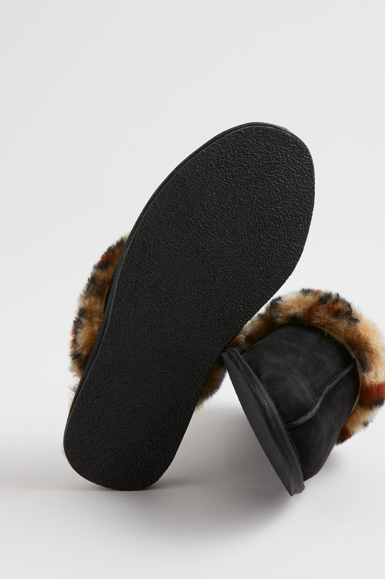 Women's Classic Merino Shearling Lined Scuff Slippers-The Leather Gems